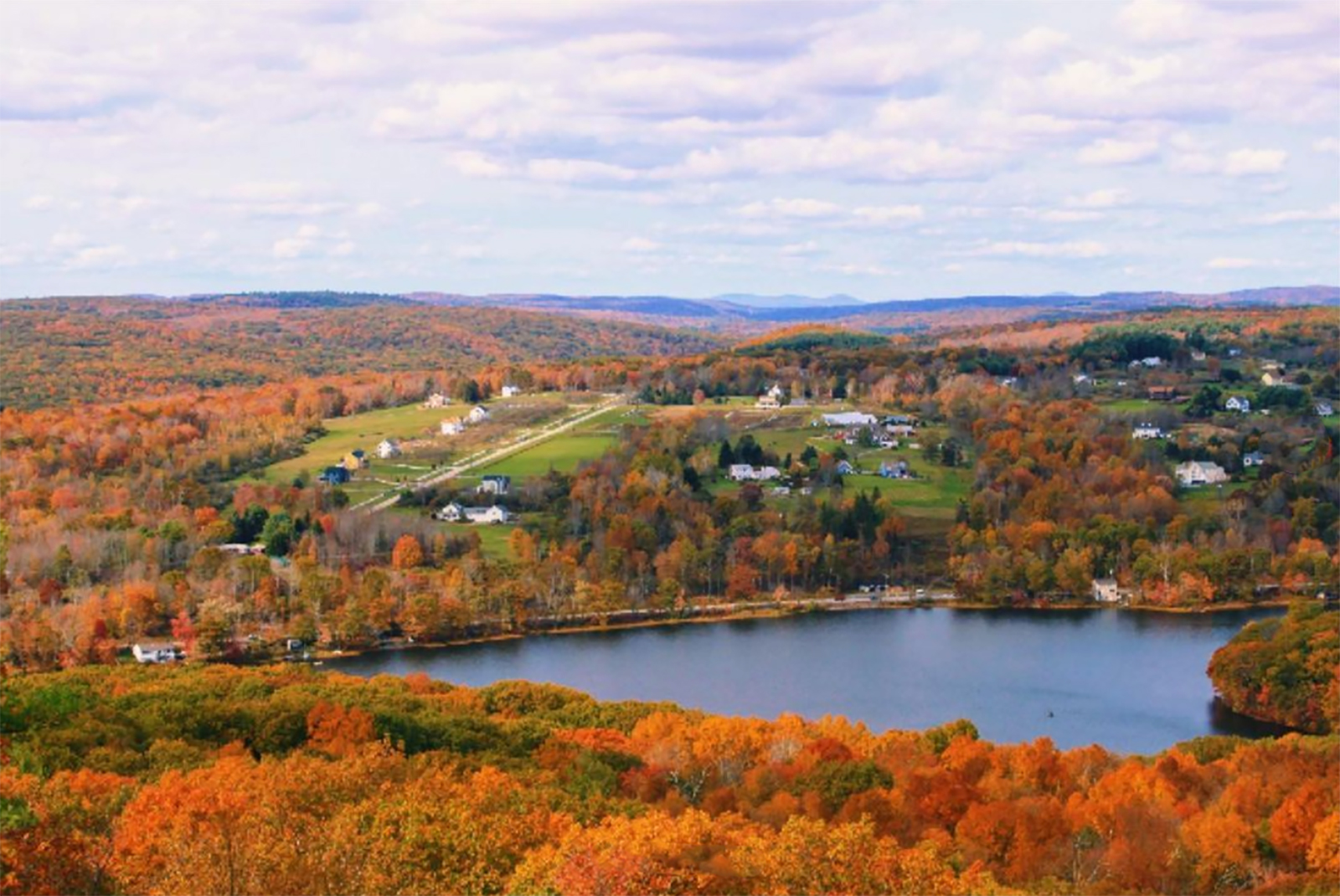 Mount Tom State Park | Connecticut State Parks and Forests