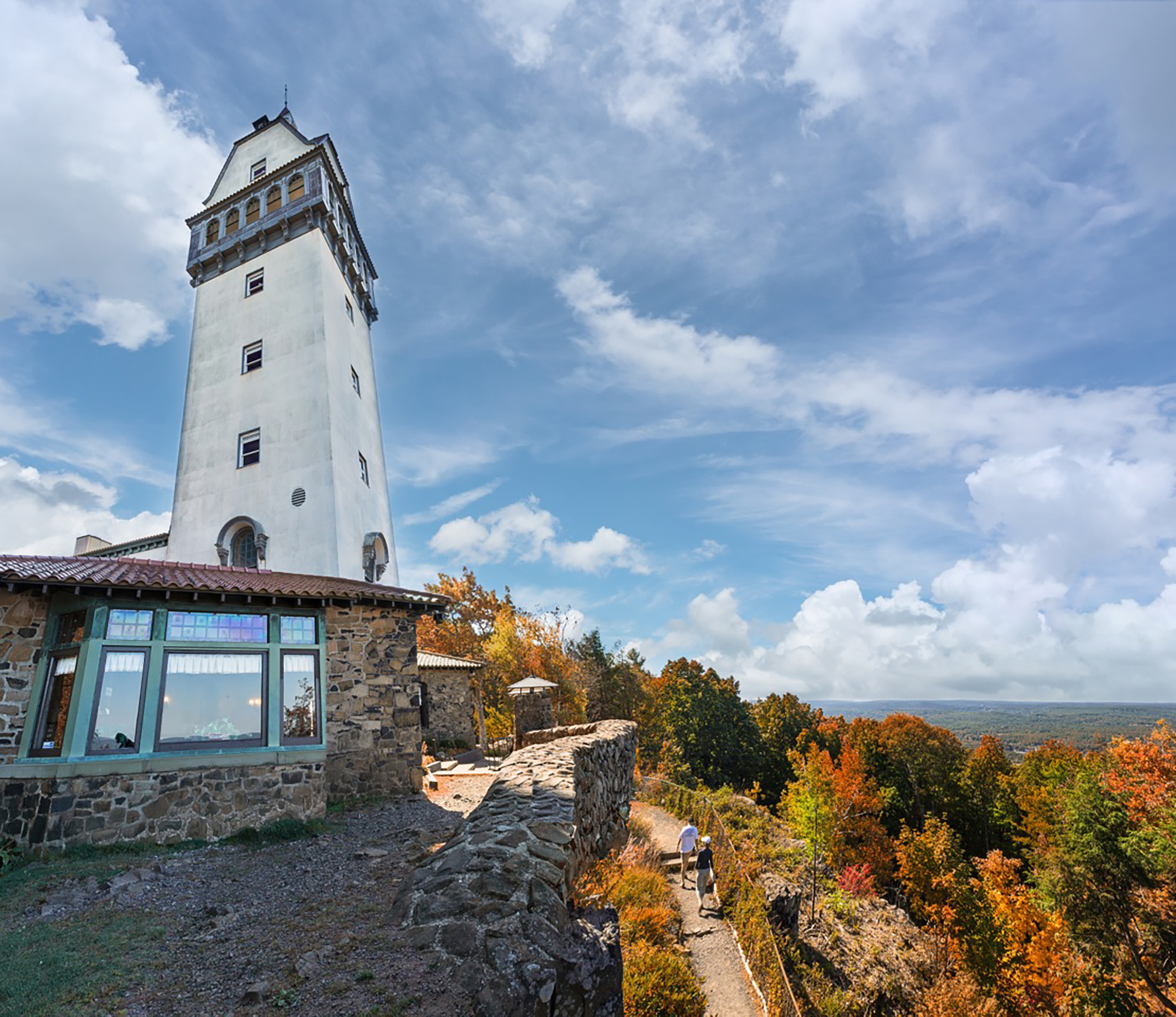 Talcott Mountain State Park | Connecticut State Parks and Forests